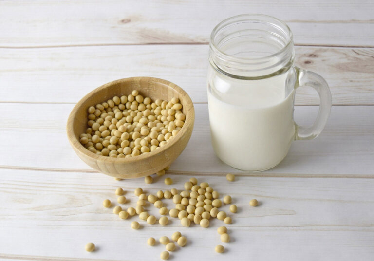 7 Reasons Why Soy Milk Is The Best Milk Alternative For People With Milk Allergies Dec 15th 2018 7-reasons-why-soy-milk-is-the-best-milk-alternative-for-people-with-milk-allergies-dec-15th-2018