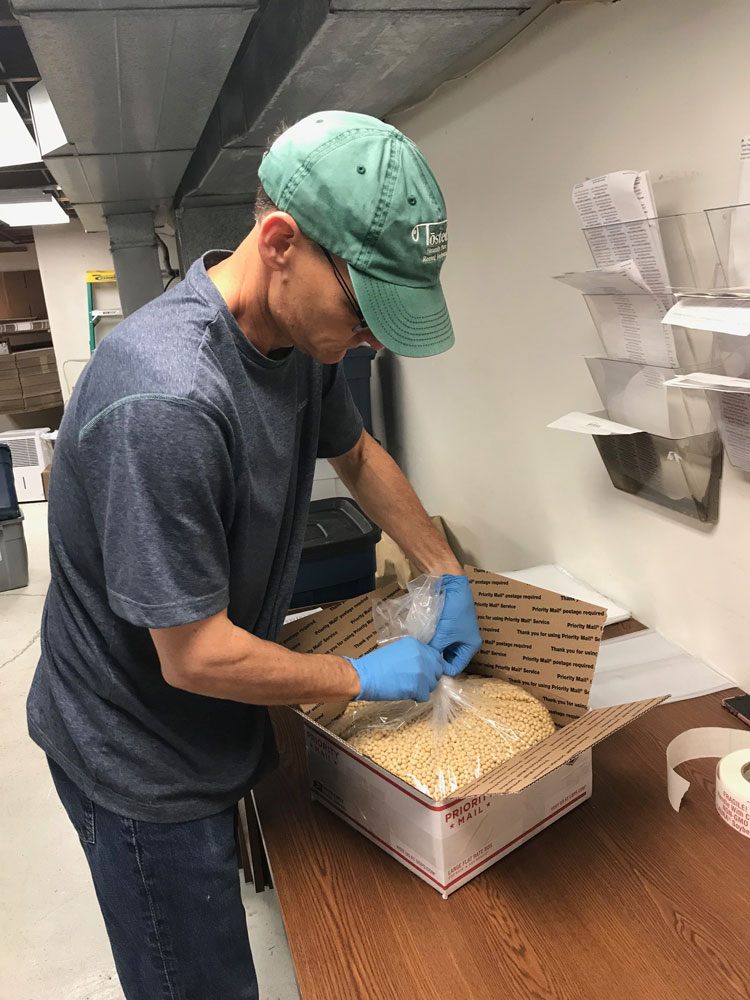 Laura® Soybeans are hand packed by the Chambers Family